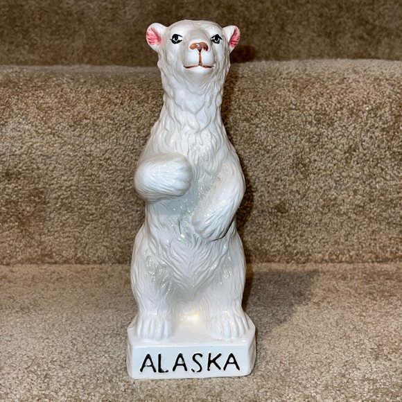 Other | Polar Bear Alaska Ceramic Figure 8 Tall | Poshmark